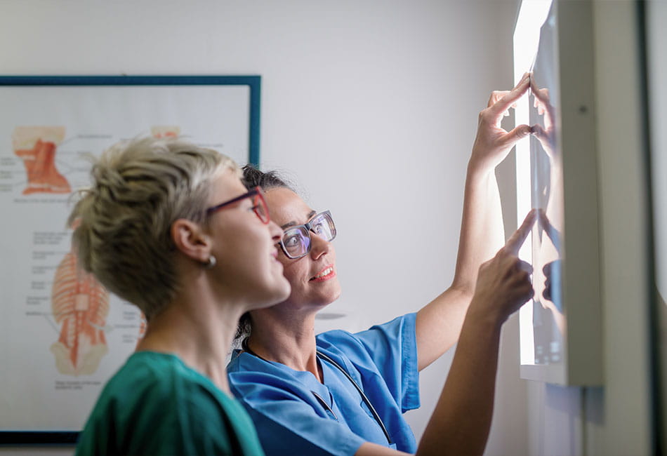 Therapeutic Radiographer - BSc(Hons) Therapeutic Radiography - UWE ... Therapeutic Radiographer - BSc(Hons) Therapeutic Radiography - UWE ...